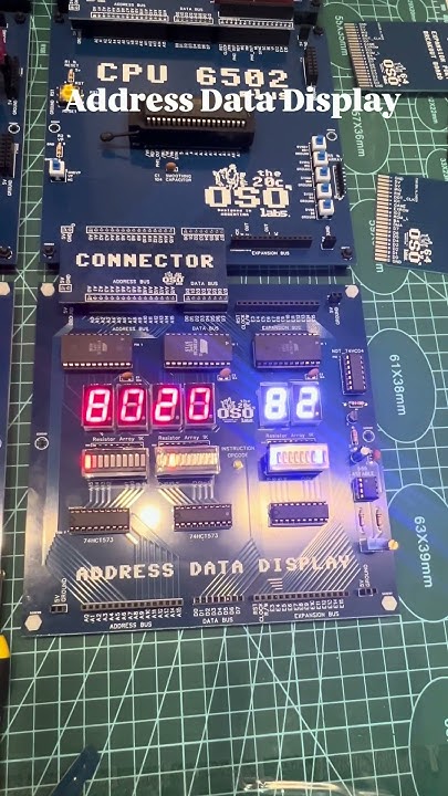 Address Data Display - bus reader para el 6502 - YouTube