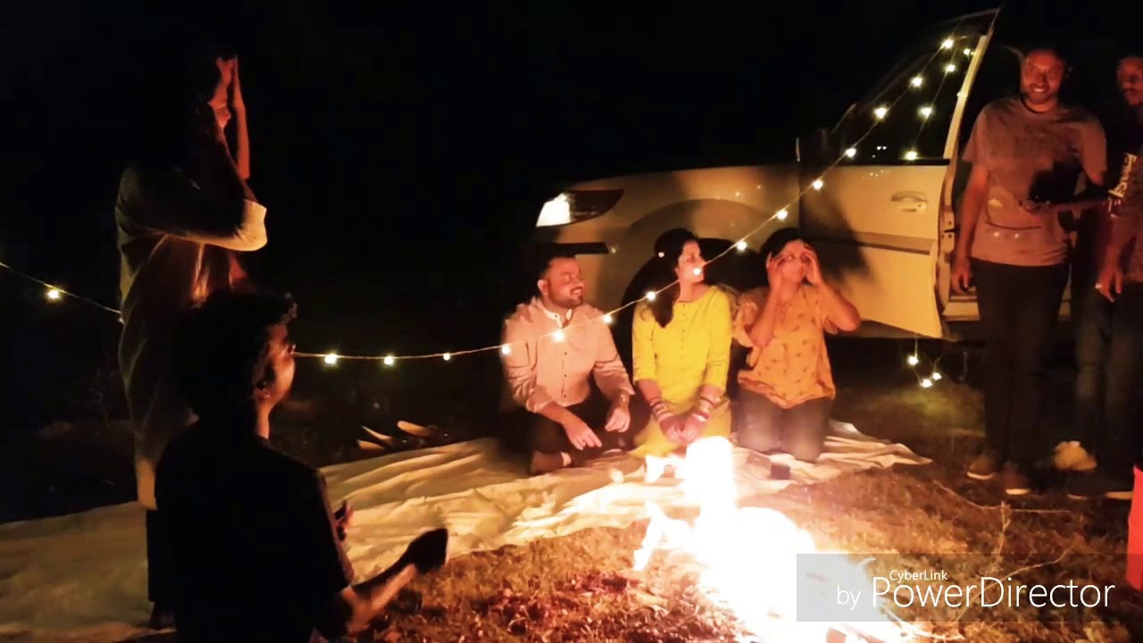 Bonfire Night | bonfire dinner | bonfire party india | safari storme ...