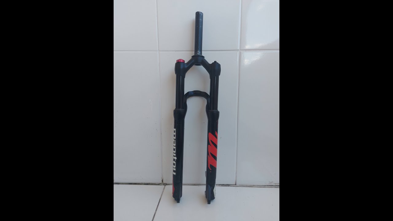 SUSPENSÃO MANITOU MACHETE 29ER 100MM reta 9mm - YouTube