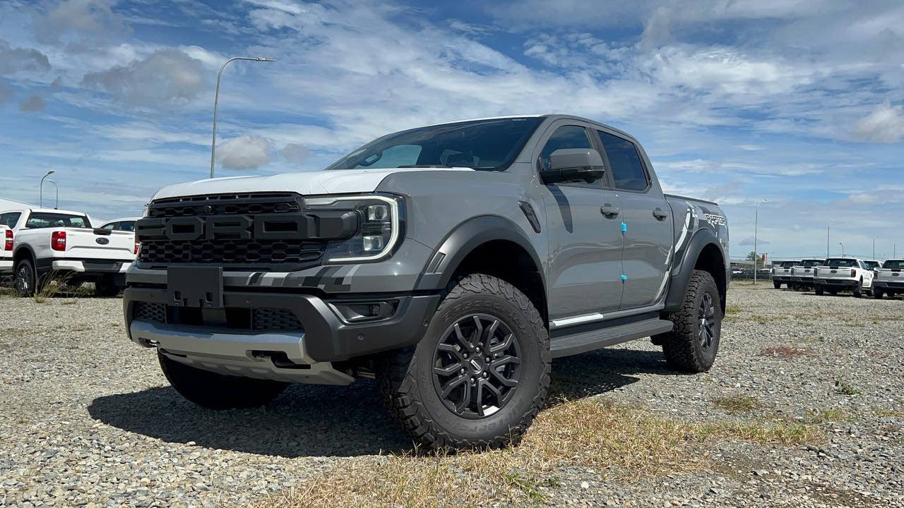 New Ford Ranger Raptor 2024 / Detail interrior Exterrior - YouTube