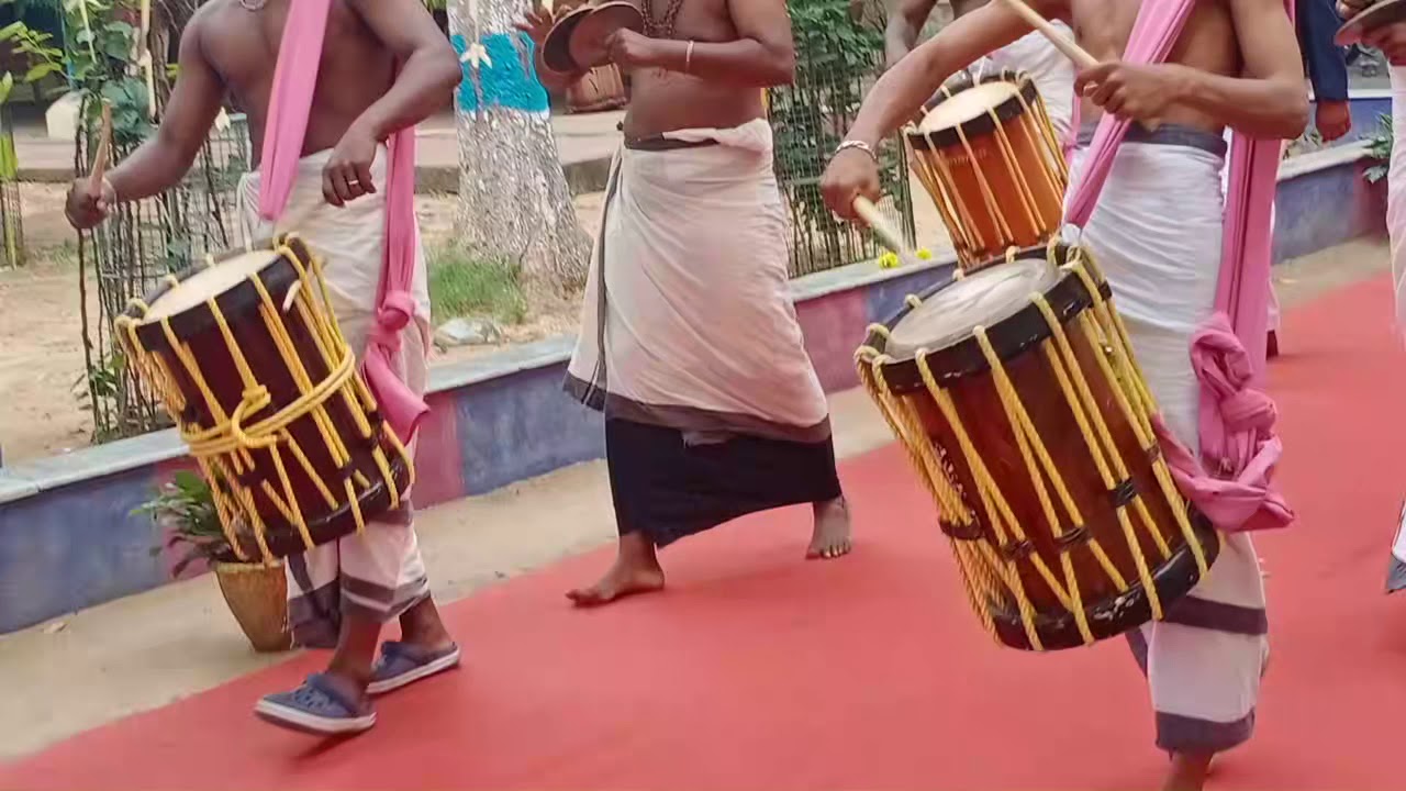 NAKSHATRA kalasamitti Shingari melam, Chenda melam for enquires call ...