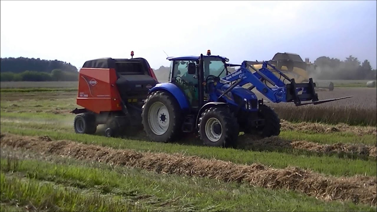 Triticale 2014. New Holland CX 780 + t5.115 e Kuhn - YouTube