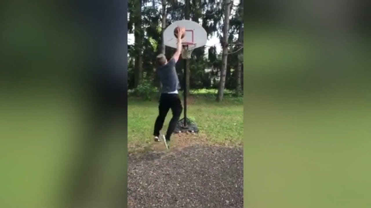 How To Fail a Slam Dunk - YouTube