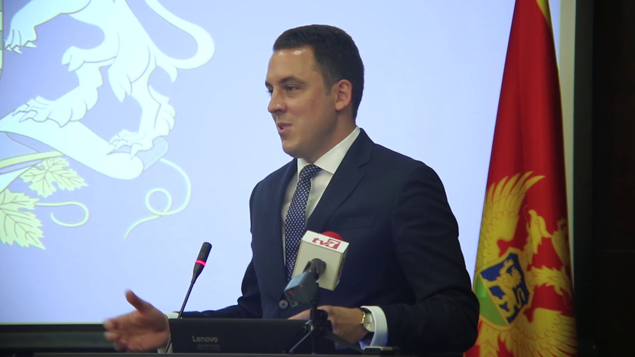 Gradonacelnik dr Ivan Vukovic - Izlaganje na drugoj sjednici Poslovnog ...
