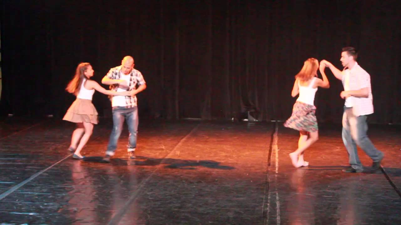 Musical JL - Apresentação de Forró - Eduardo Agra e Alunos - YouTube