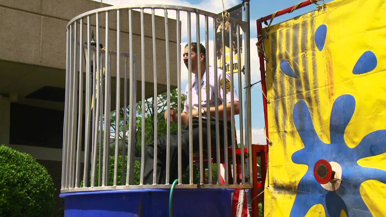 VCU Police and Phi Kappa Sigma Charity Dunk Tank - YouTube