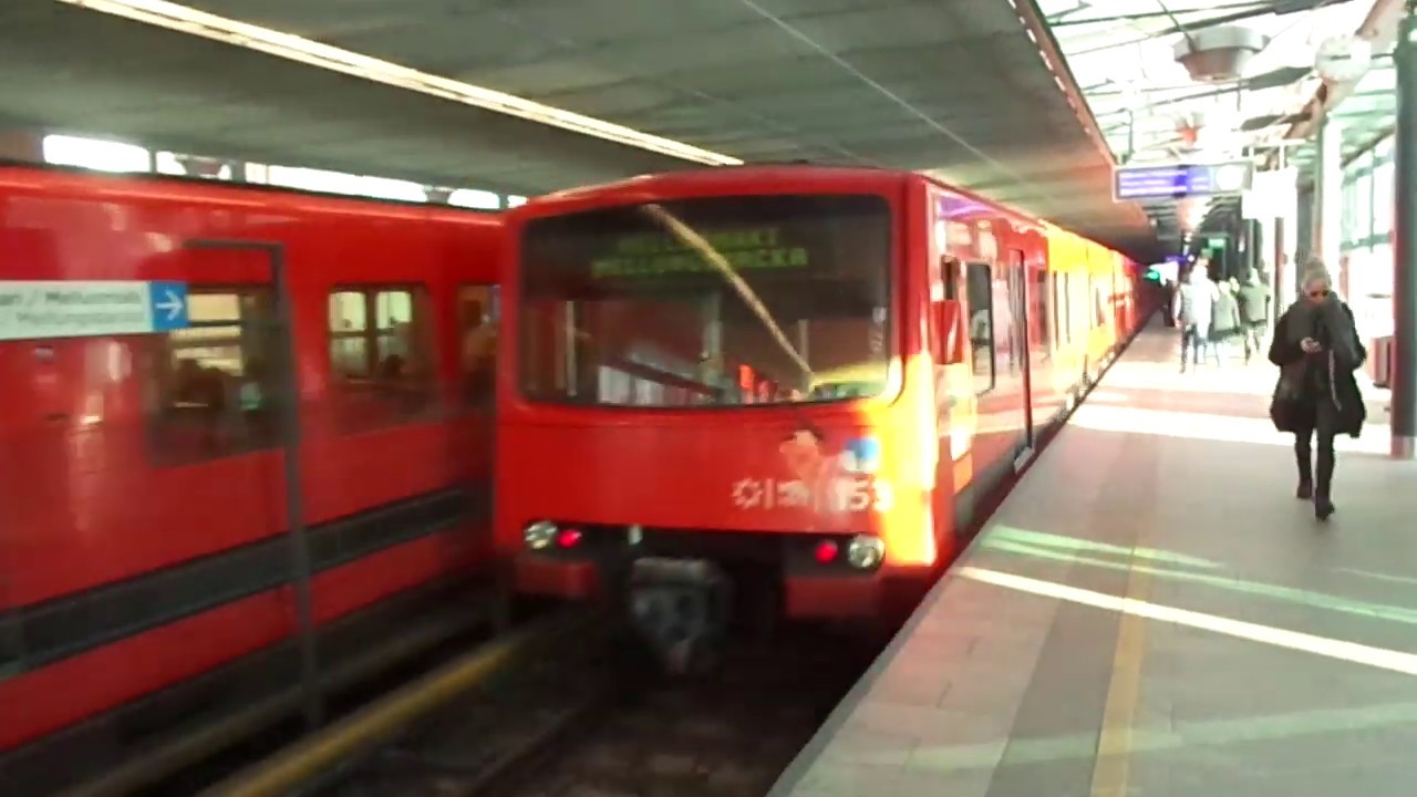 Metro of Helsinki 9-2: Valmet M100 #153 on line to Mellunmaki (16.02.19 ...