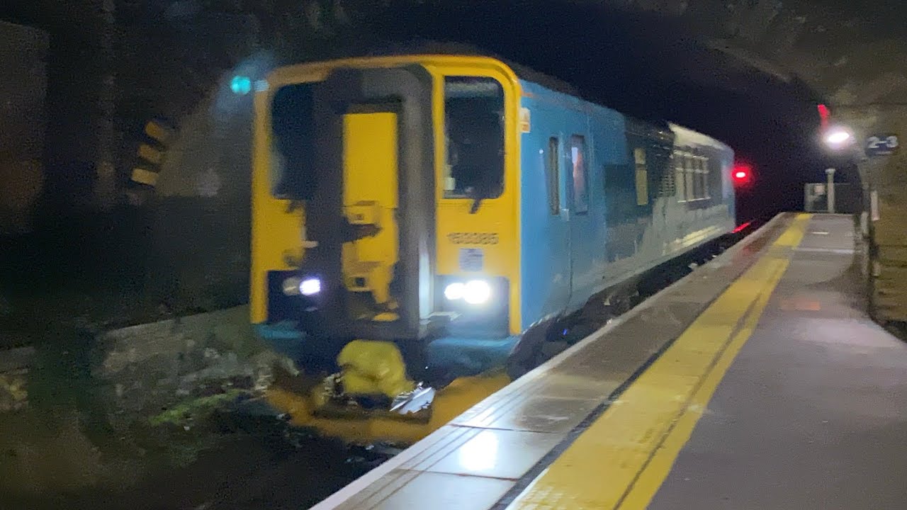 Network Rail Class 153385 Passing Crewkerne 3/12/25 - YouTube