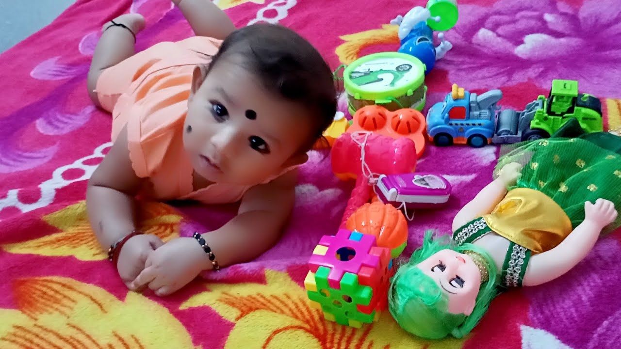 pillodu very active aatale aatalu moksha babuki - YouTube