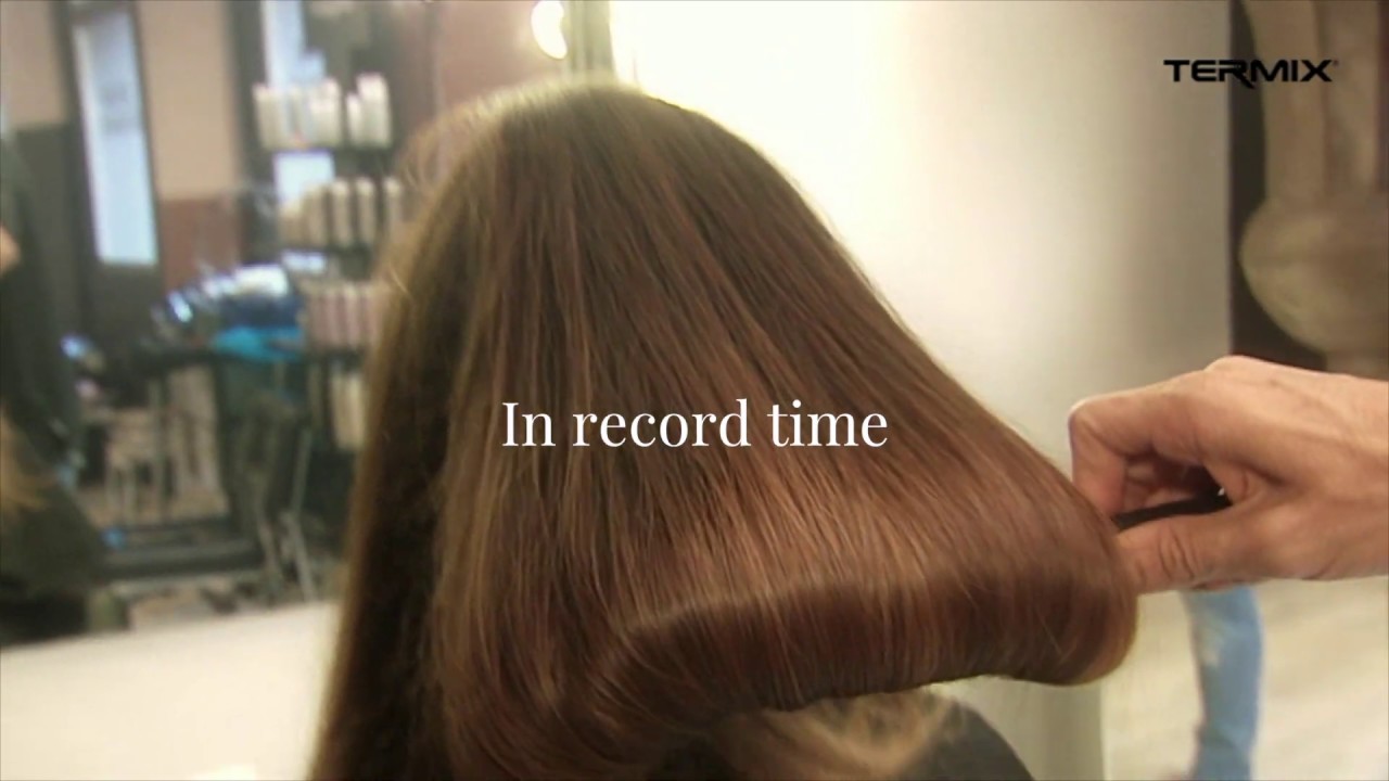 Termix Evolution XL hairbrush, the hair innovation - YouTube
