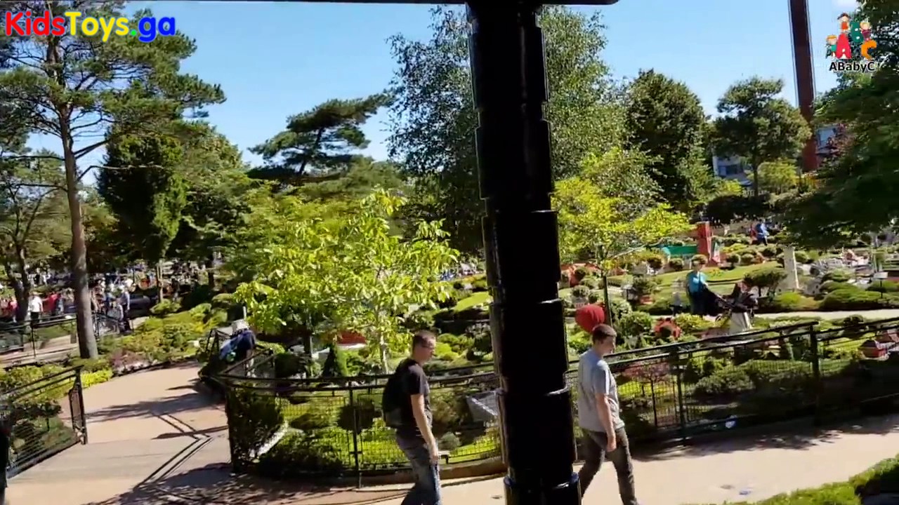 Legoland Train Ride in Billund, Denmark - LEGOLAND Family Fun Amusement ...