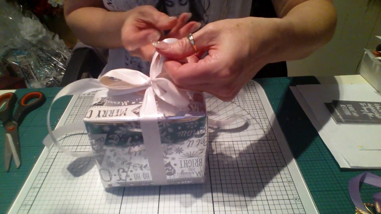 ASMR /Gift wrapping, no talking - YouTube