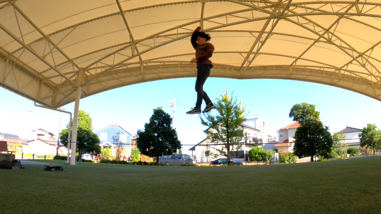 【slackline video】Feet 900 Feet feet trick スラックライン フィート 900 - YouTube