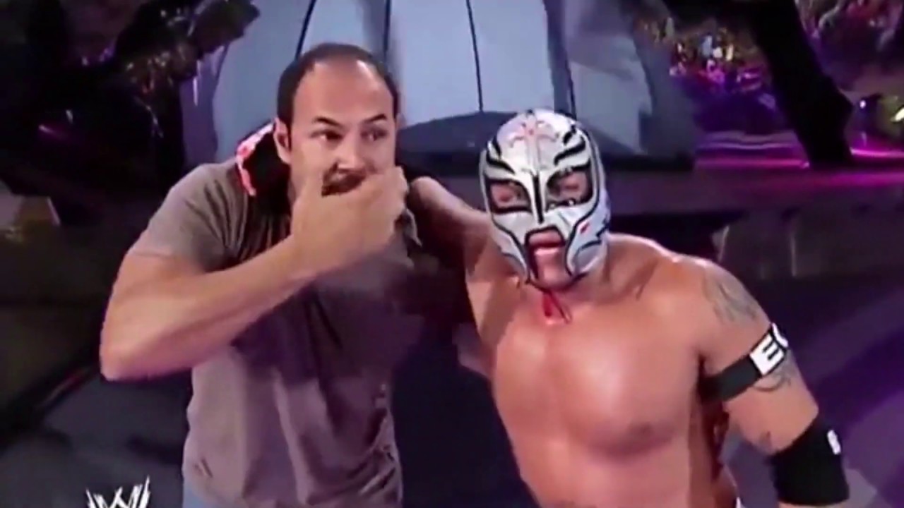 Mark Henry vs Rey Mysterio - WWE World Heavyweight Championship - YouTube