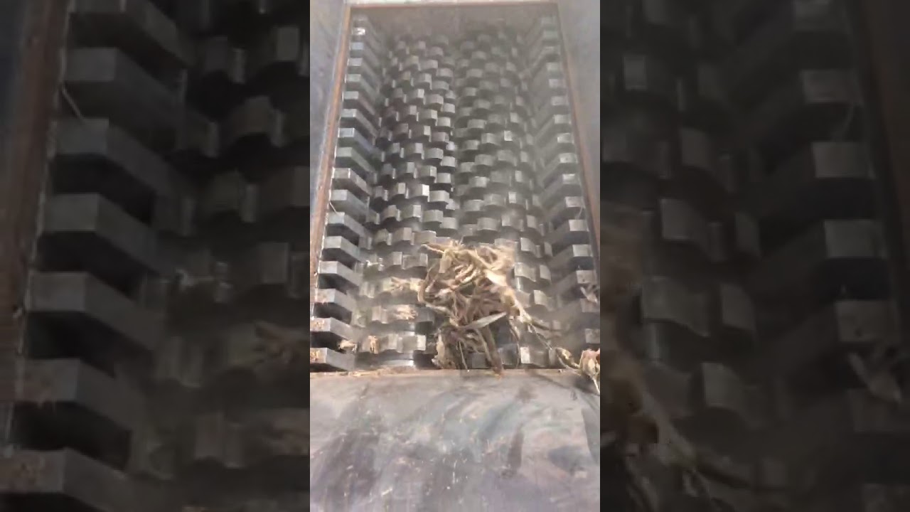 wood bark shredding machine waste wood grinder industrial wood shredder ...