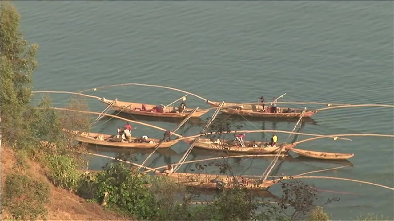 Rwanda: La pêche dans le lac Kivu - YouTube