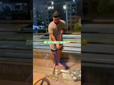 Karımın börtü böcek herşeye fobisi vardır 😀