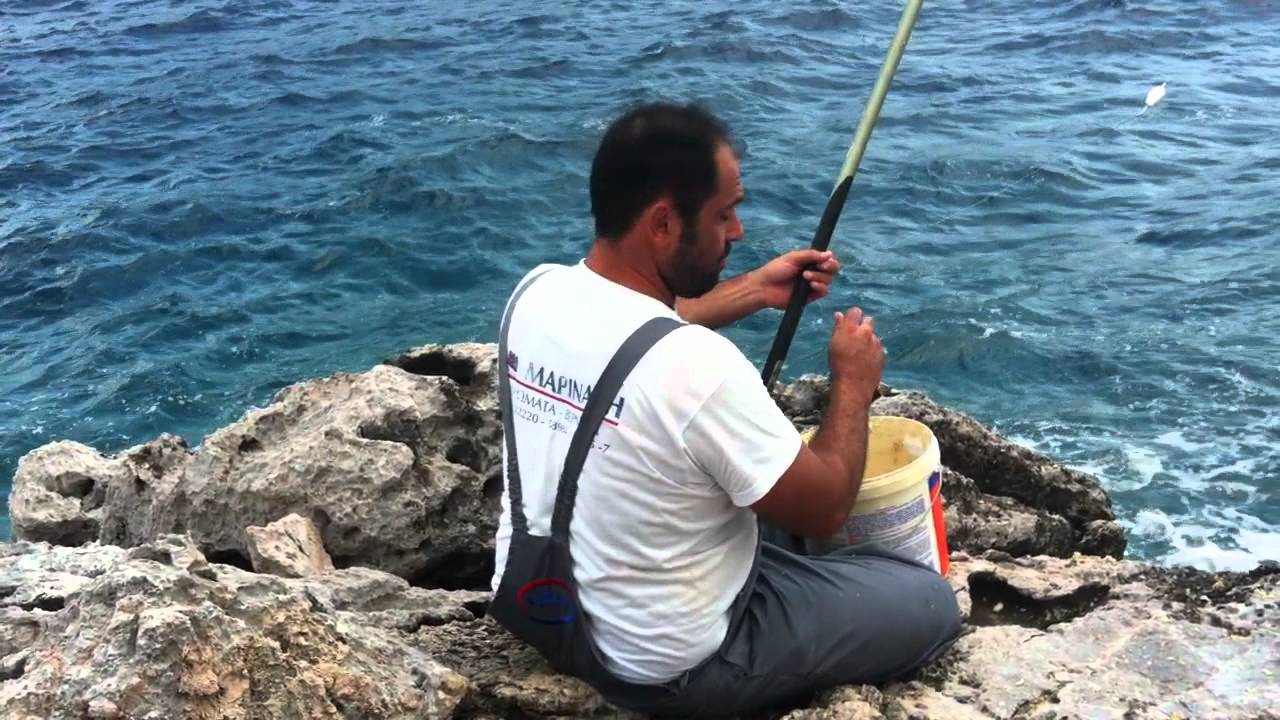ψαρεμα μελανουριων 5 - YouTube