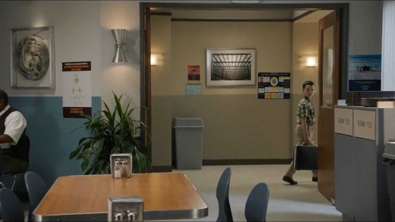 Young Sheldon - Safety Procedures, Mr. Spock and Caltech - YouTube