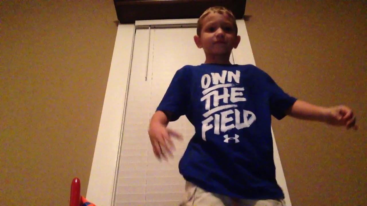 Annabelle Music Box - YouTube