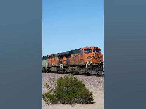 BNSF 7589 EB MANIFEST TRAIN MP 733 NEEDLES SUB 9-30-2022 #railfanning #trains #bnsf - YouTube
