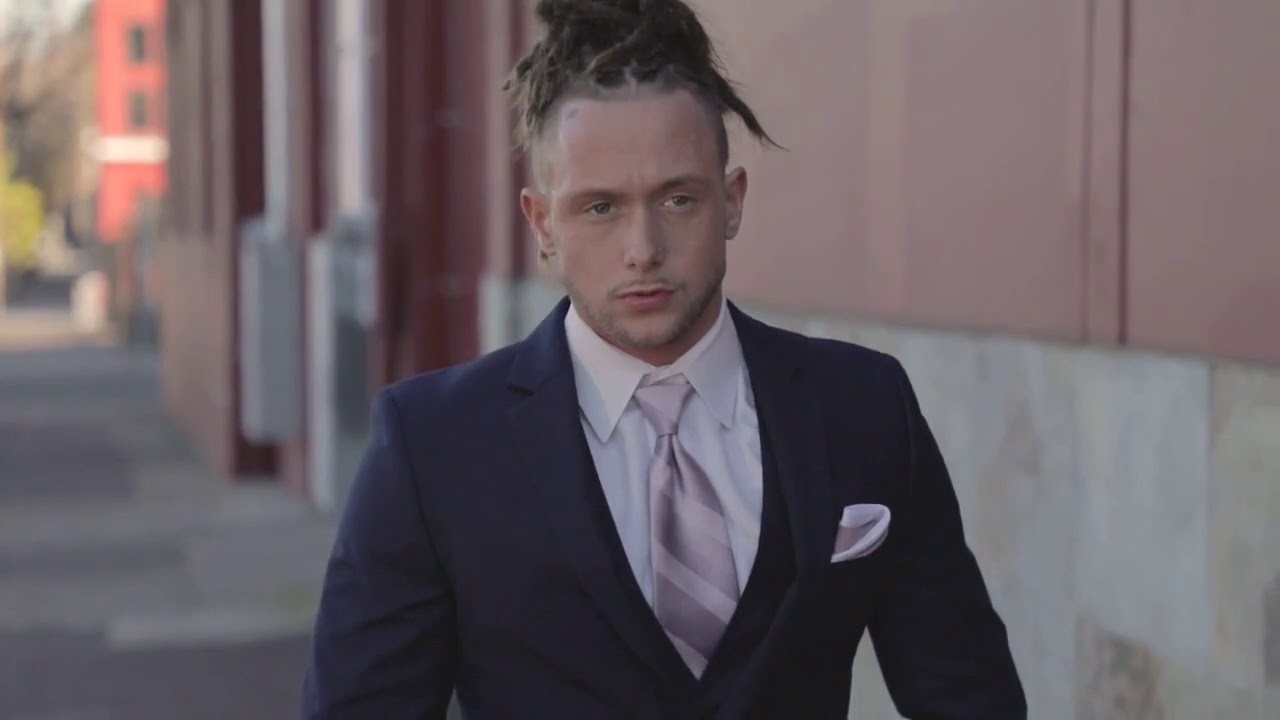 David Major French Blue suit - YouTube