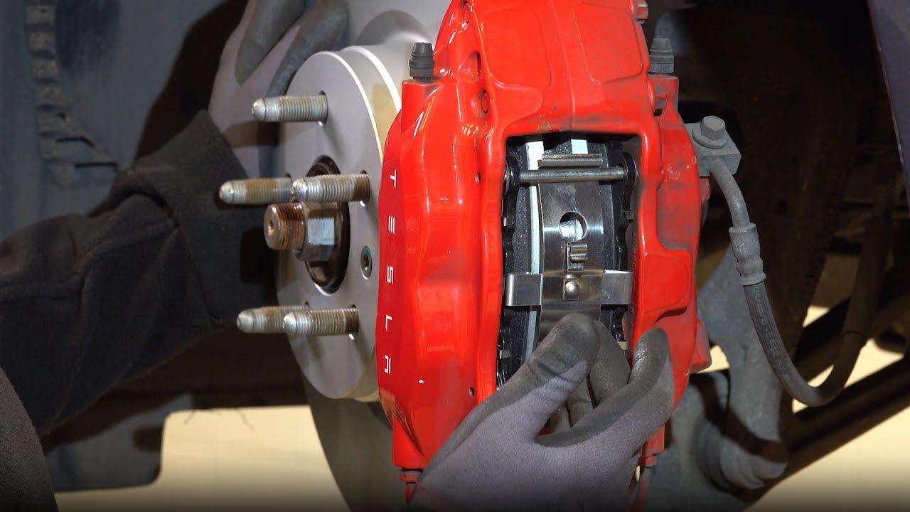 [EN] How to bed in the brakes on a Tesla Model S | Masters of Motion ...