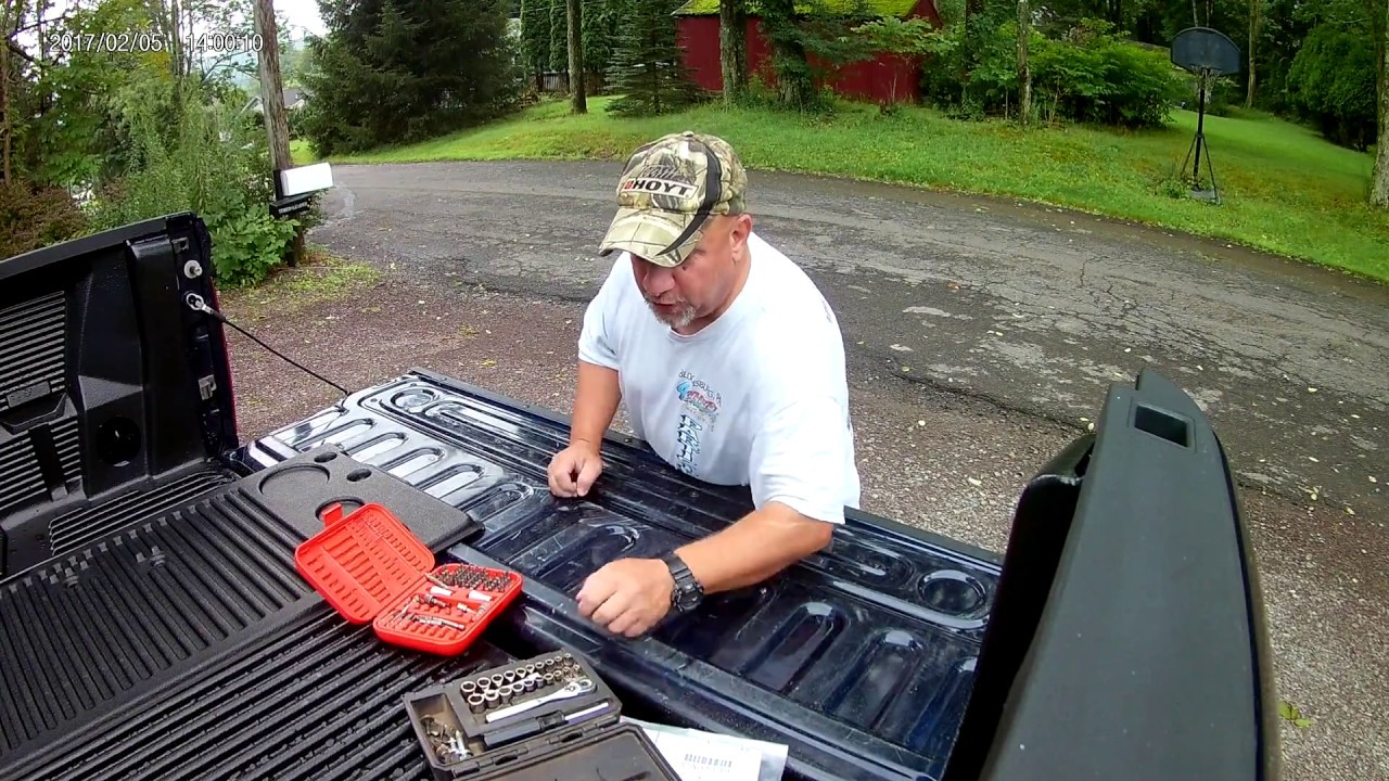 Trucks Episode #4-Tailgate Protector-Install - YouTube