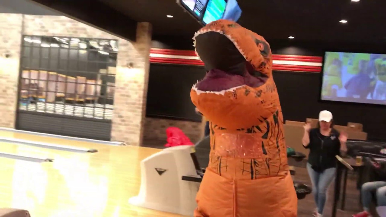 T-Rex dinosaur bowling - YouTube