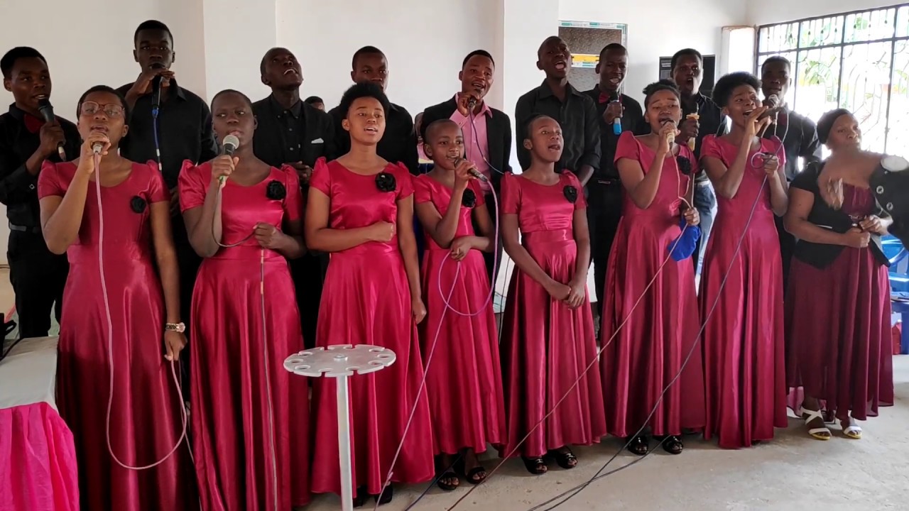 MAJENGO MJI MPYA YOUTH CHOIR MOROGORO - TANZANIA - YouTube