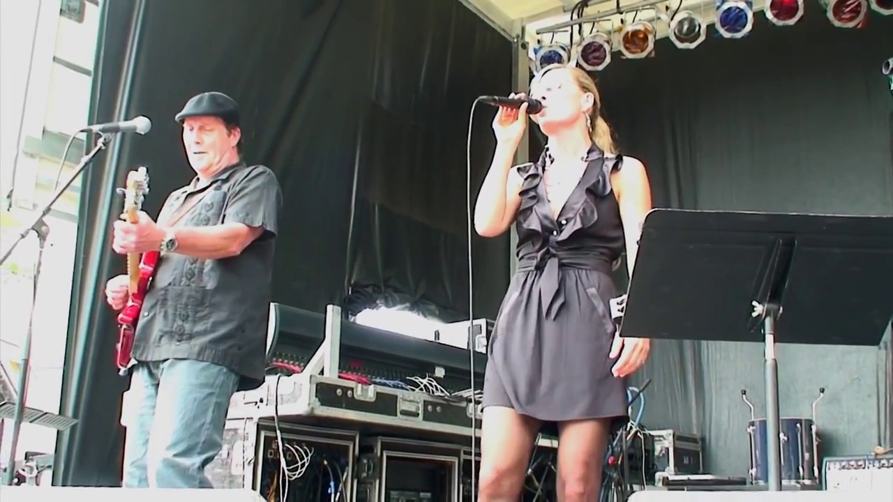 Interview with Jeanine Mackie - YouTube