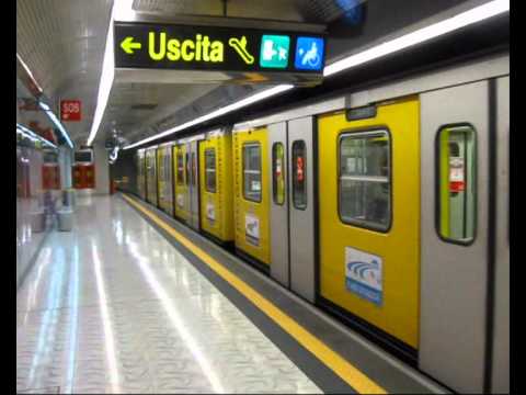 MetroNapoli inaugurazione stazione Università - YouTube