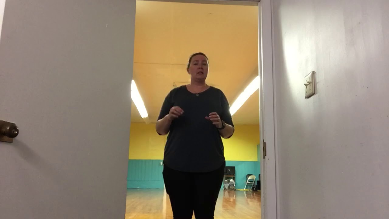 Doorway chest stretch to improve posture - YouTube