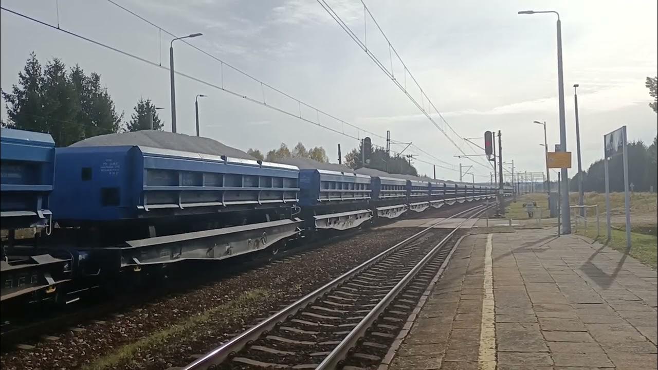 ET41-146 PKP CARGO z wagonami samowyładowczymi. - YouTube