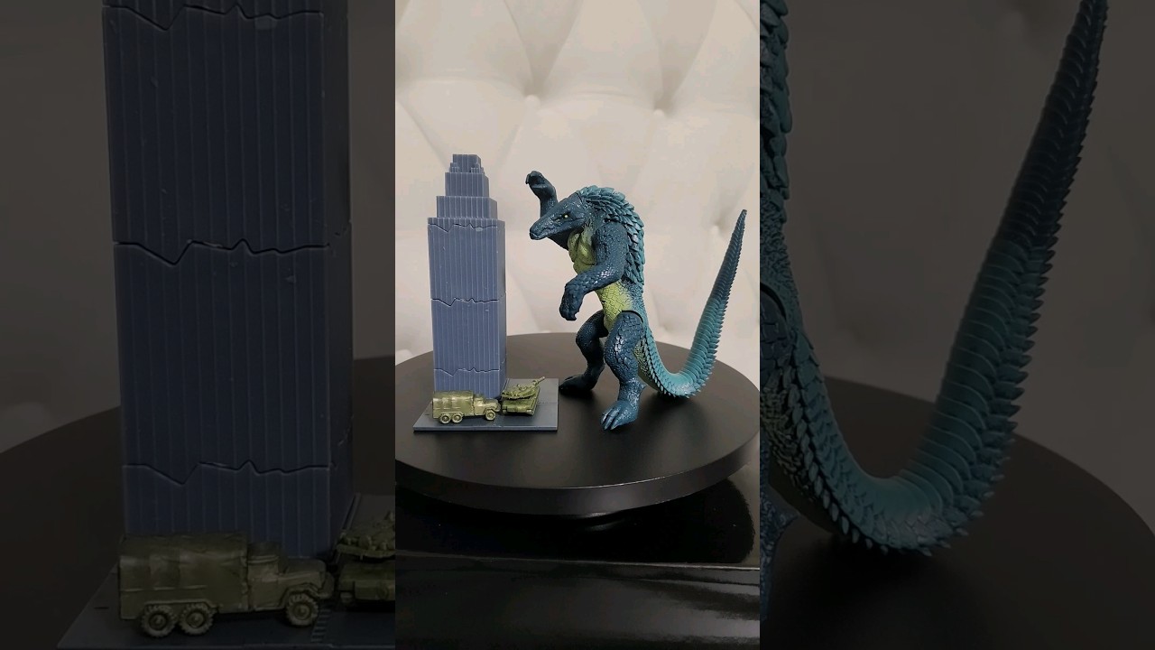 Kevs Spot Quicky Review Mcfarlane Toys Pacific Rim 4 Inch Raiju Figure ...