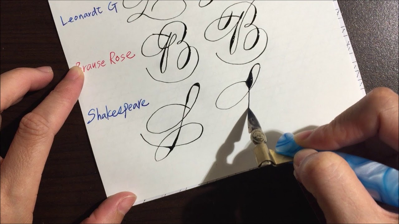 Walker's Copperplate Ink V.S. McCaffery's Black Ink 比較 - YouTube