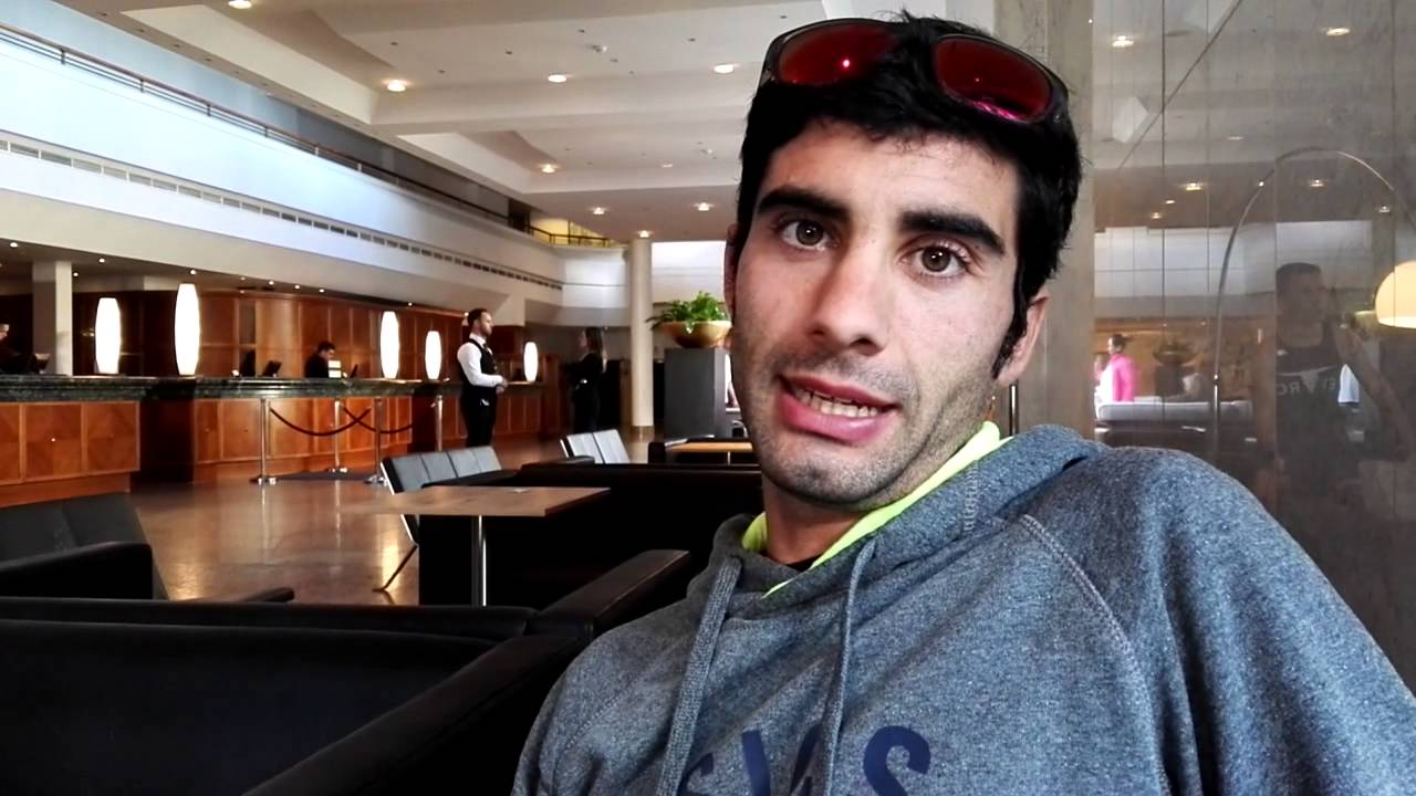 Marc Roig speaks about his BerlinMarathon and more - YouTube