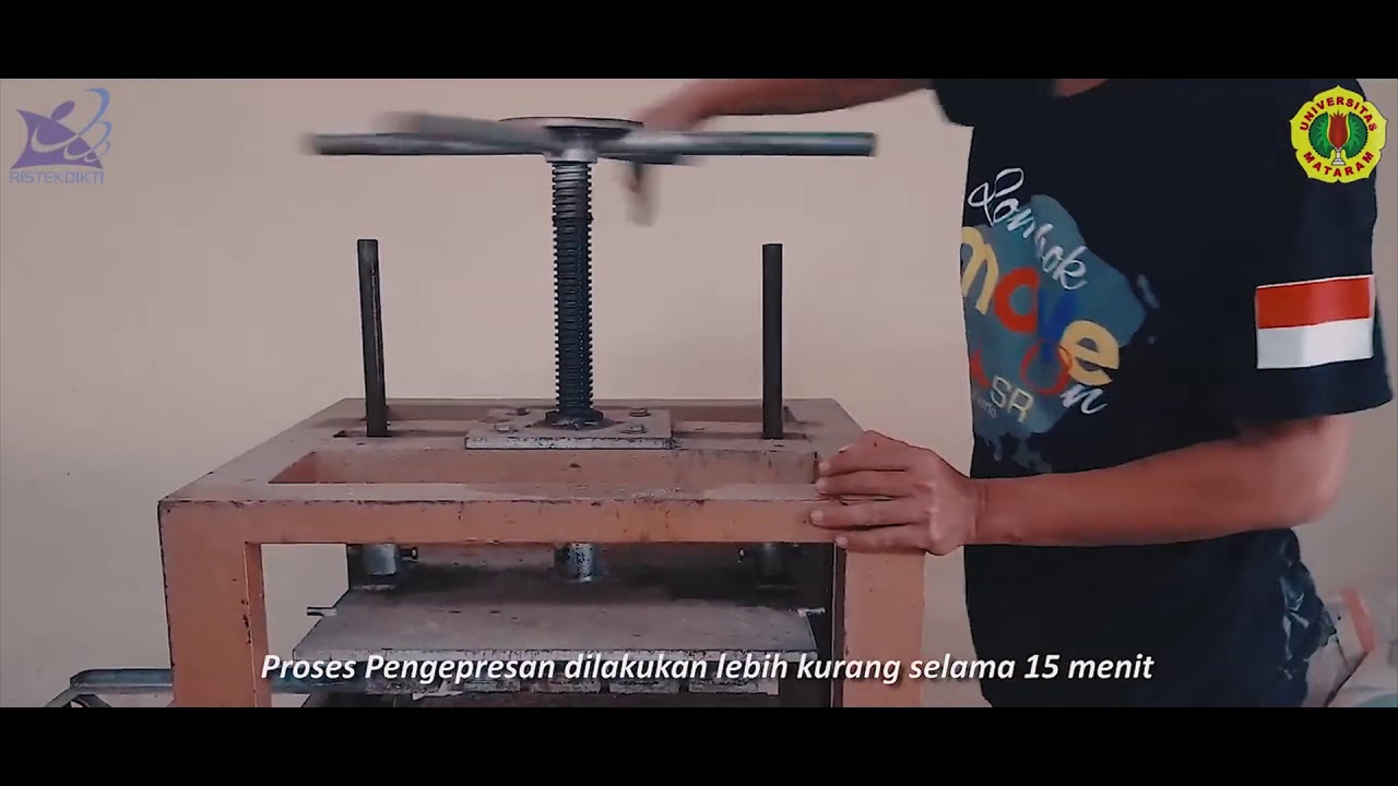 PEMBUATAN PAKAN RUMINANSIA DALAM BENTUK WAFER DAN KONSENTRAT - YouTube