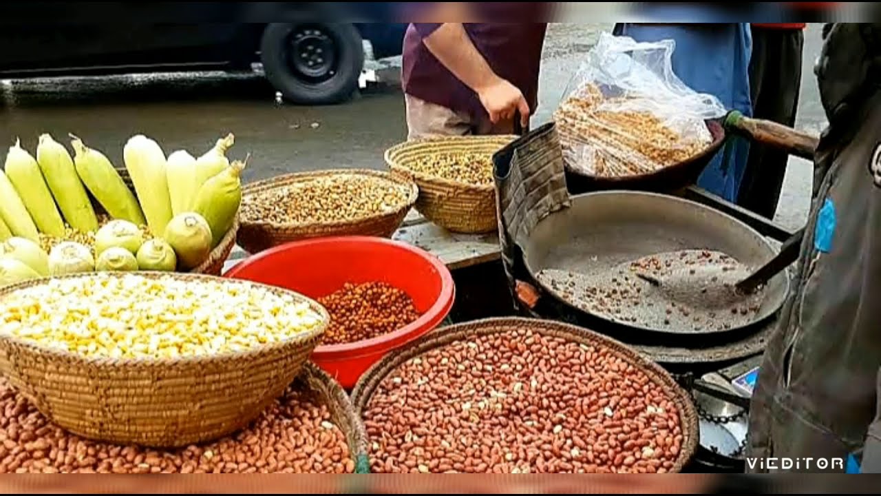 Peanuts #ShortVideo | Mong Phali | Famous in Pakistan Street Food - YouTube