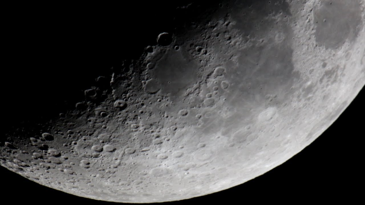 Half Moon through a Sky-Watcher 8" Reflector Telescope + Barlow Lens w ...