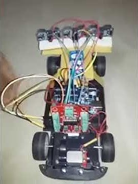 My Autonomous Obstacle Avoiding Bot : Navigator( Vid 3 ) - YouTube