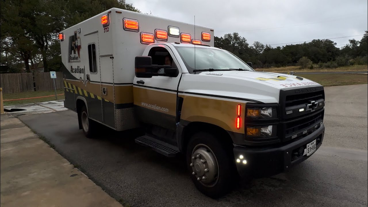Acadian EMS Ambulance Walk Around With Lights - YouTube
