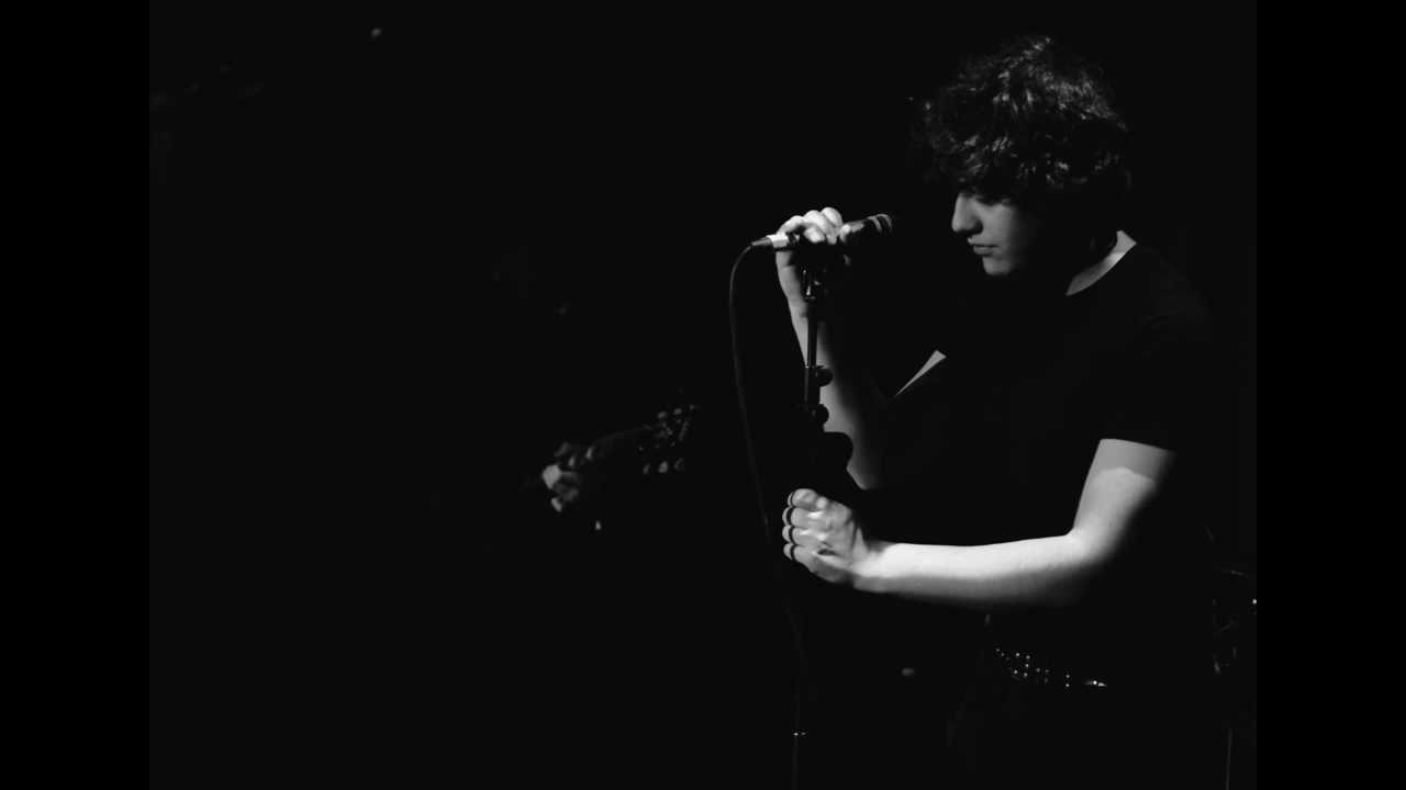 Linear - Sticks & Stones (Acoustic) - YouTube