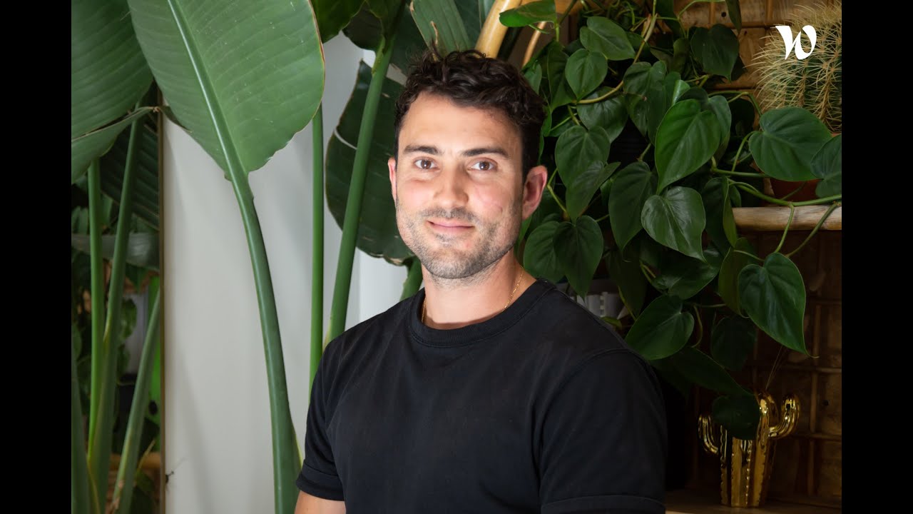 Découvrez Paris Pousse avec Arthur CEO - YouTube