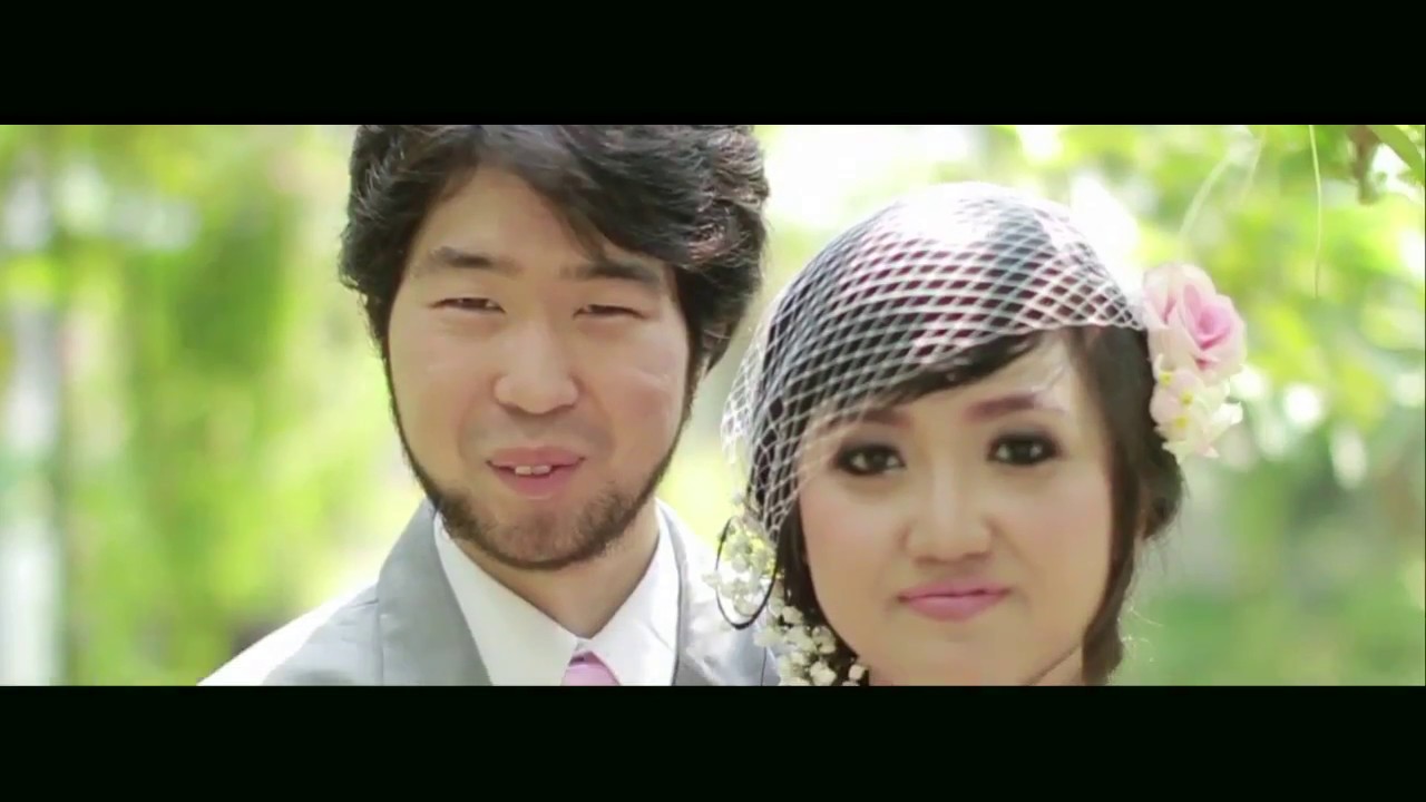 DEA + TAKAHIRO Wedding ceremony @BUMI HARUM MANIS GARDEN - YouTube