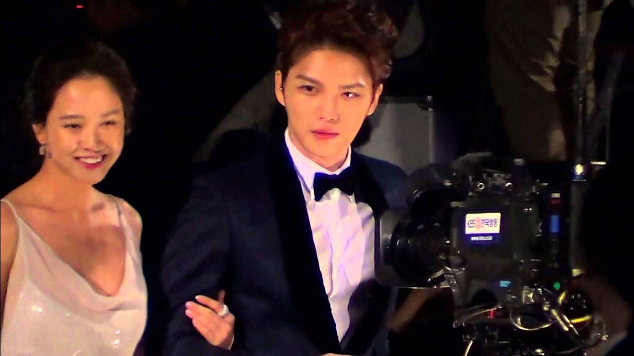 BIFF-20121004-Red Carpet-JYJ-JAEJOONG-재중-Code Name Jackle-쟈칼을찾아라 - YouTube