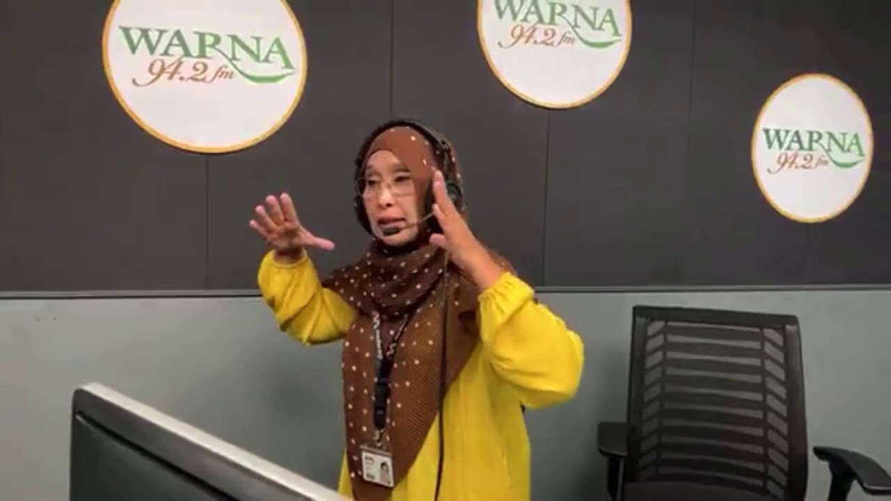 Hady Mirza - Interview with Warna 94.2FM - How he got in GV - YouTube