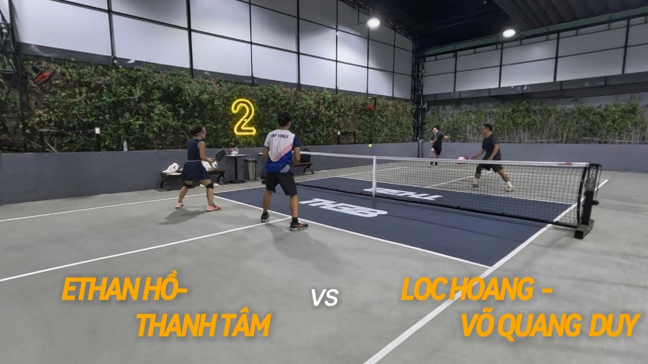 Ethan Hồ - Thanh Tâm vs Loc Hoang - Võ Quang Duy - YouTube
