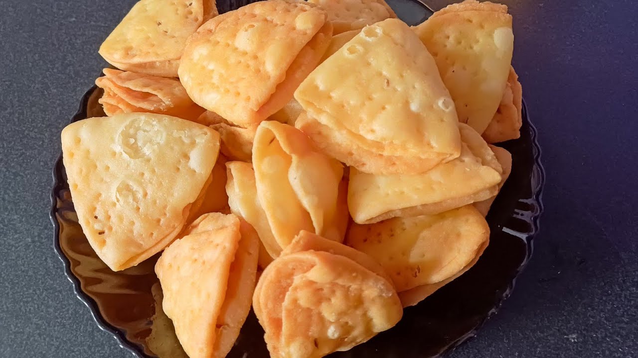 Diwali Special Samosa Puri Recipe | Farsi Recipe | Nimisha's Smart ...