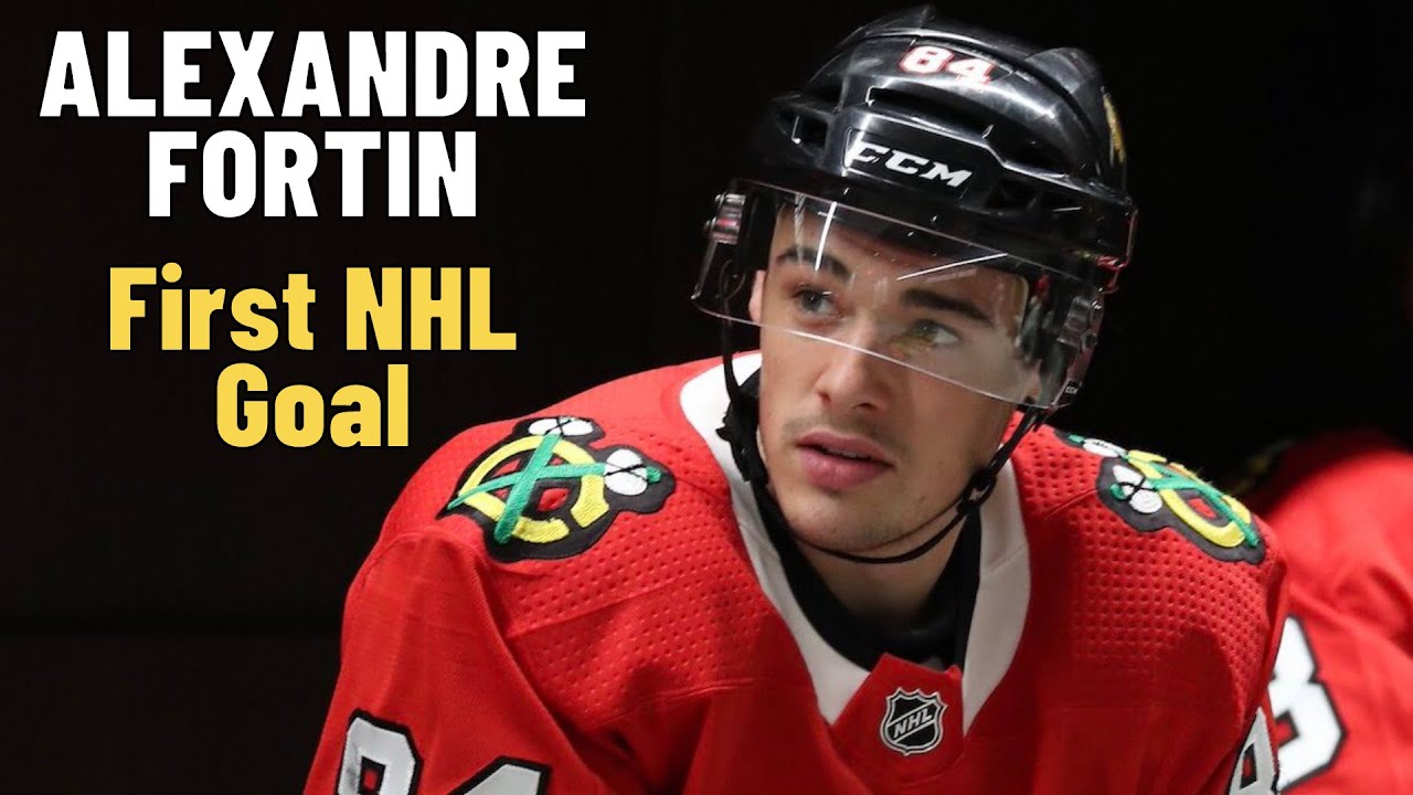 Alexandre Fortin #84 (Chicago Blackhawks) first NHL goal Oct 21, 2018 ...